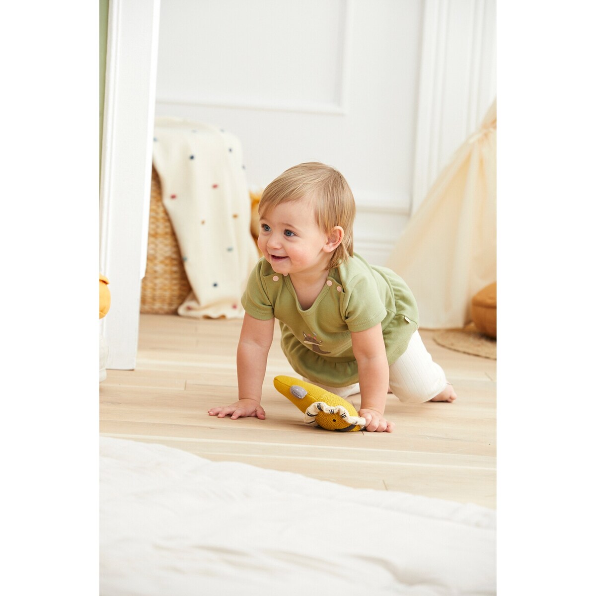 Bornino - Little Safari - T-Shirt mit Volant Giraffe | baby-walz